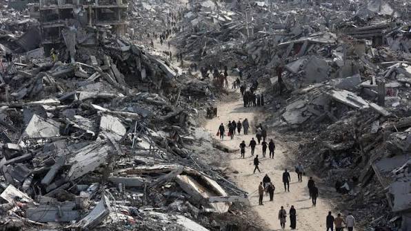 UNRWA: 61 million tons of rubble cover the Gaza Strip | الخبر اليمني
